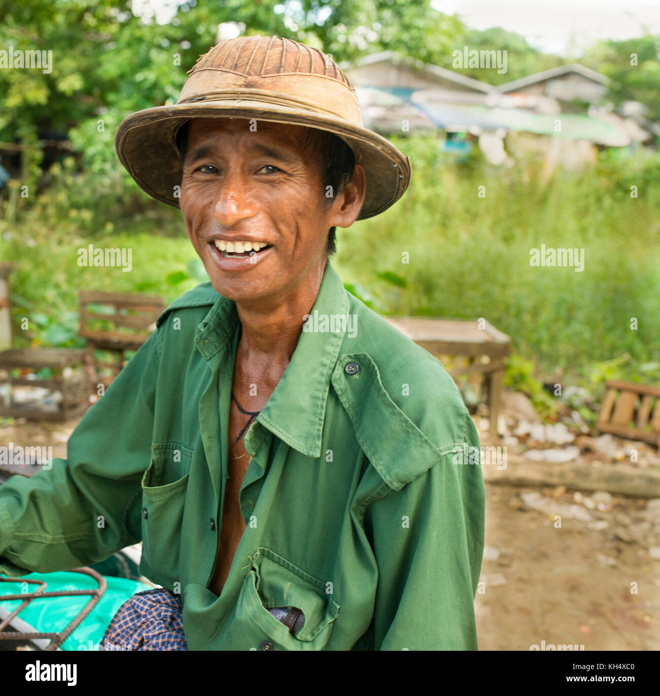 Myanmarese hi-res stock photography and images - Alamy