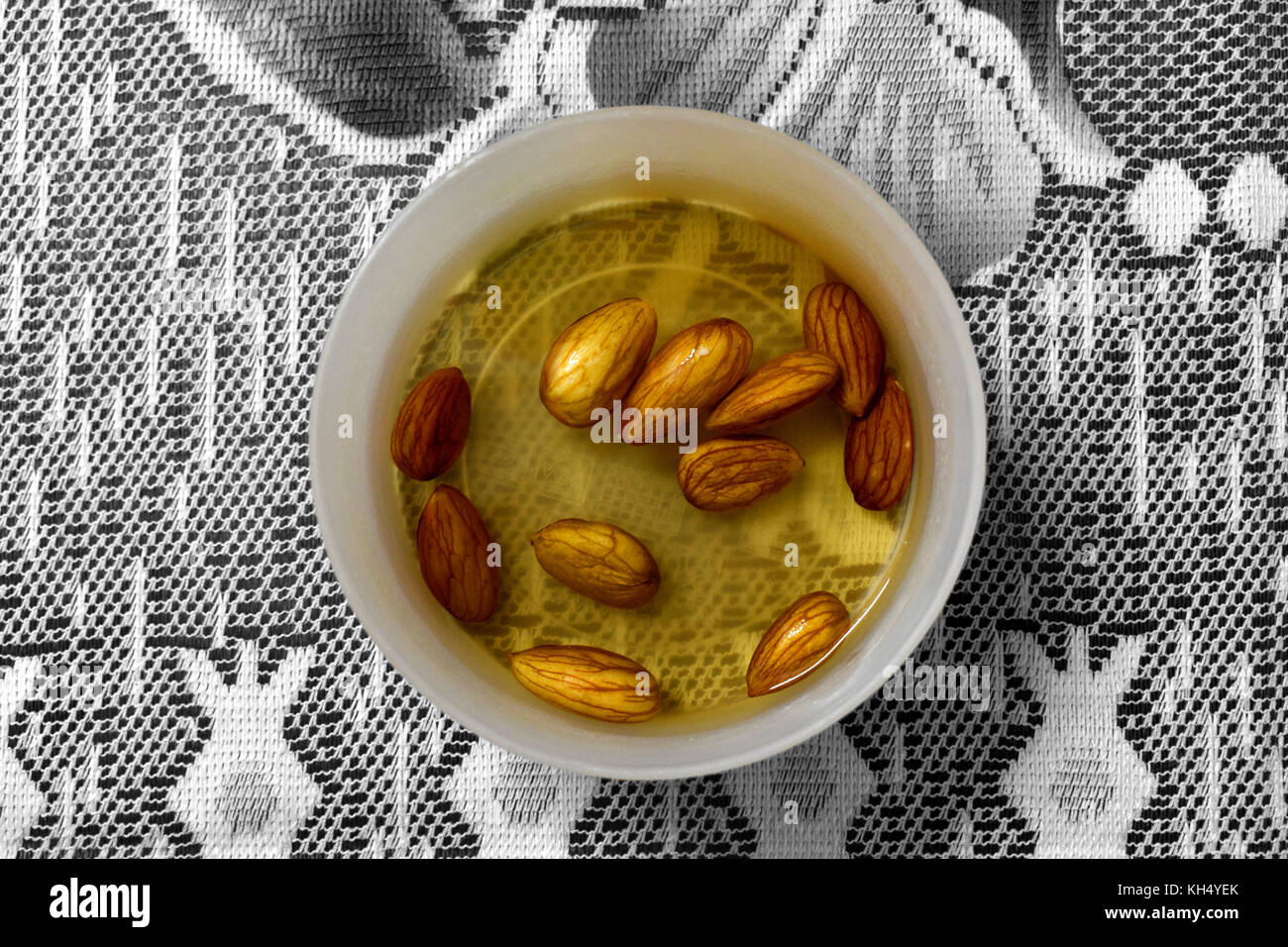 Soaked almonds hi res stock photography and images Alamy