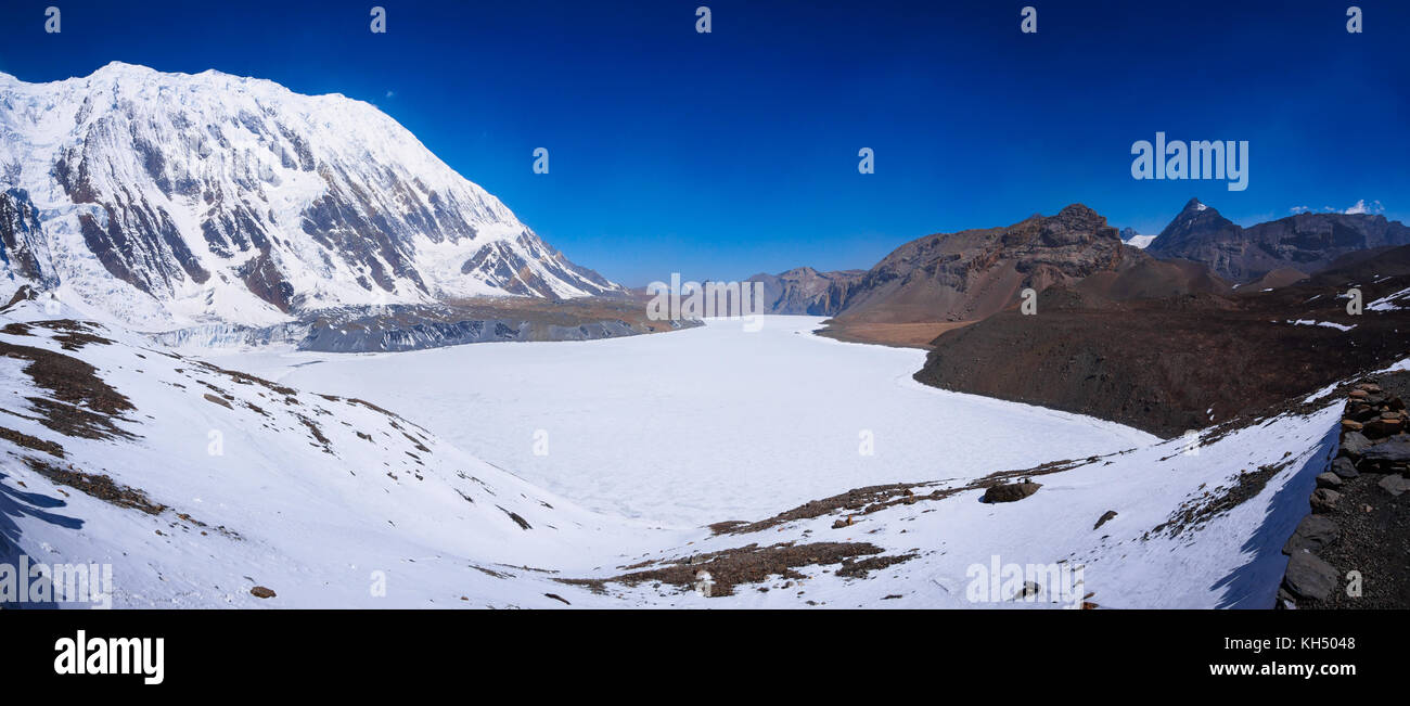 Mid altitude hi-res stock photography and images - Alamy