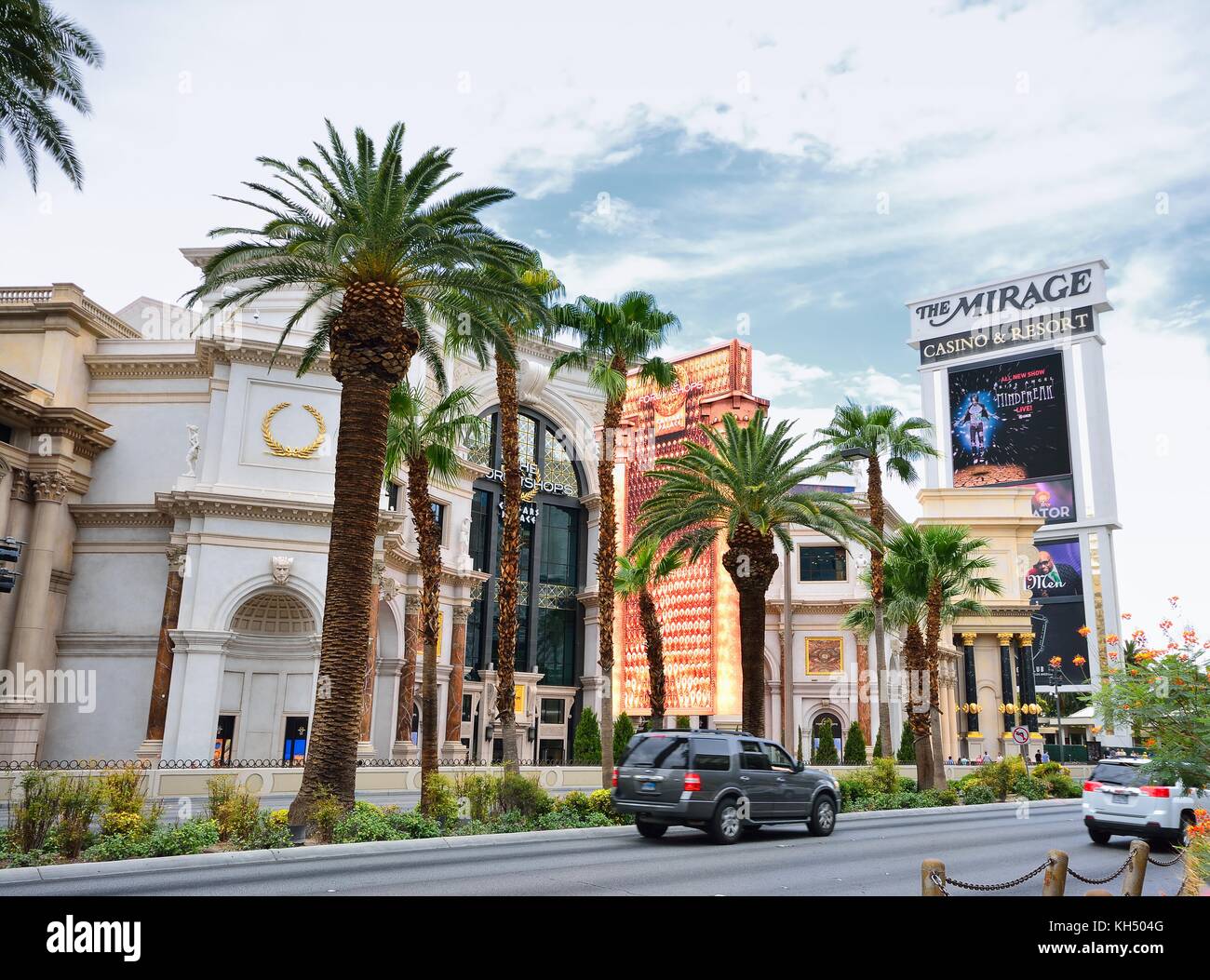 Mirage resort hi-res stock photography and images - Alamy