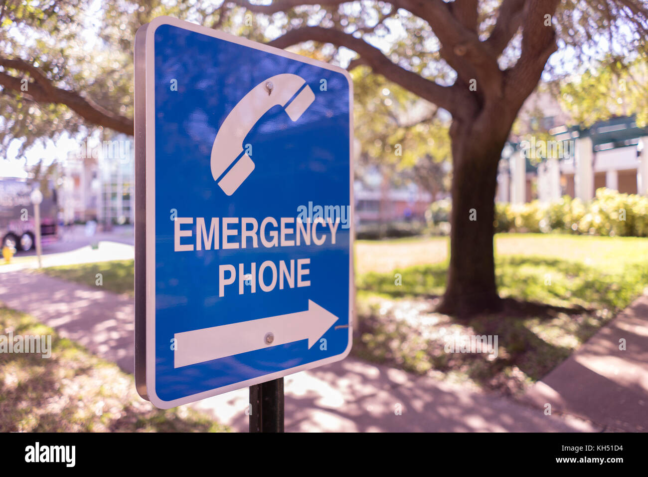 Emergency call symbol hi-res stock photography and images - Alamy