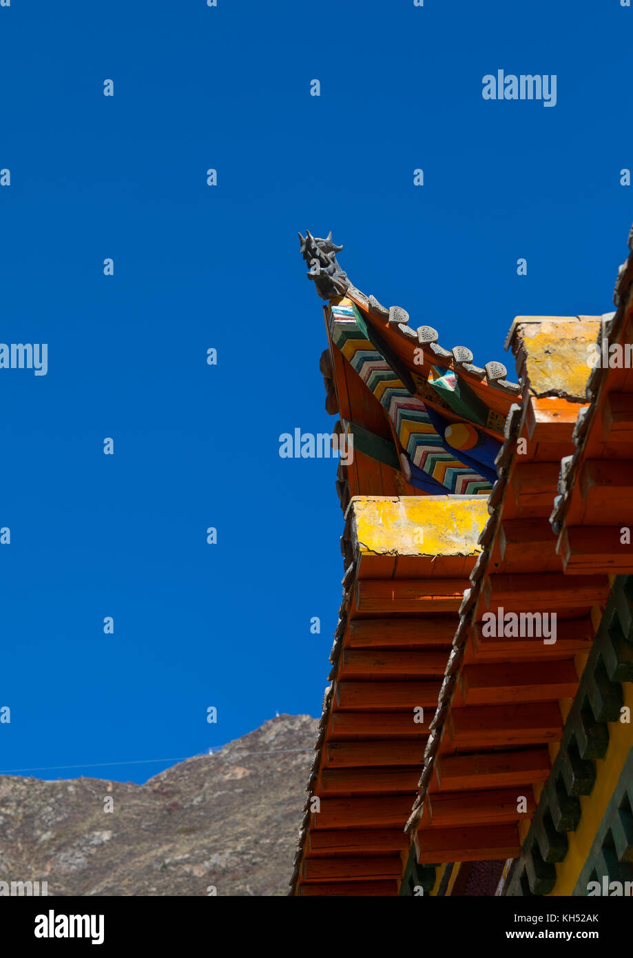 Gonchen monastery hi-res stock photography and images - Alamy