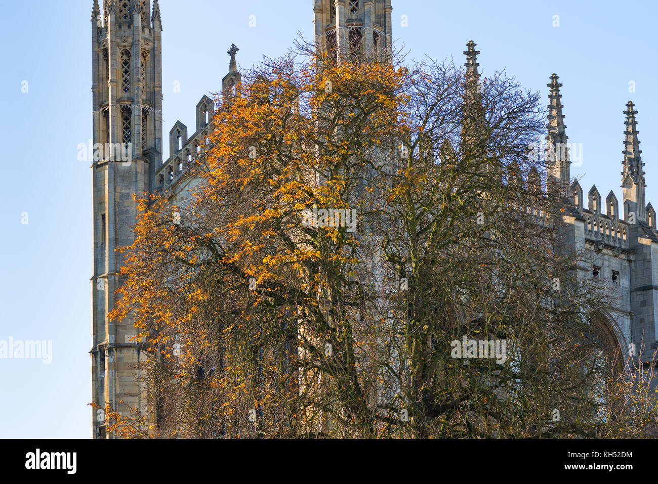 Kings College Chapel in Autumn. Cambridge University, Cambridgeshire ...