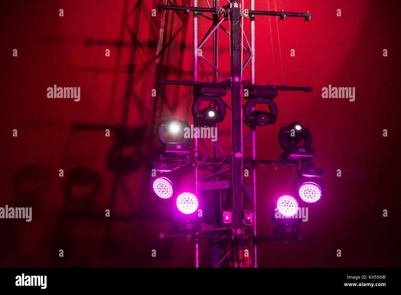 Lights on the stage in circus Stock Photo - Alamy