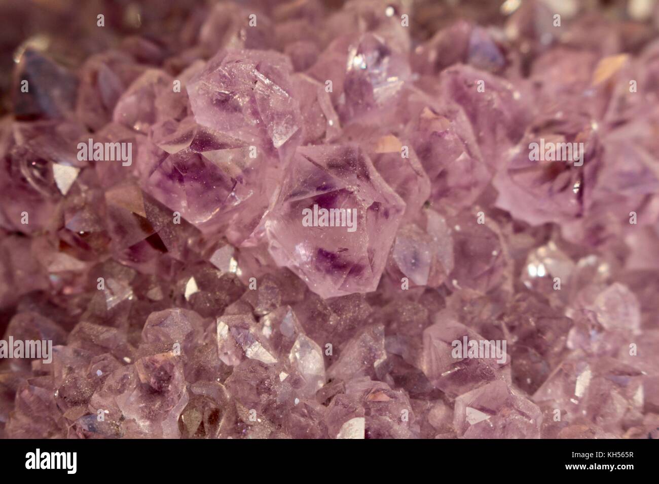 Close up of light purple Amethyst crystal in geode Stock Photo - Alamy