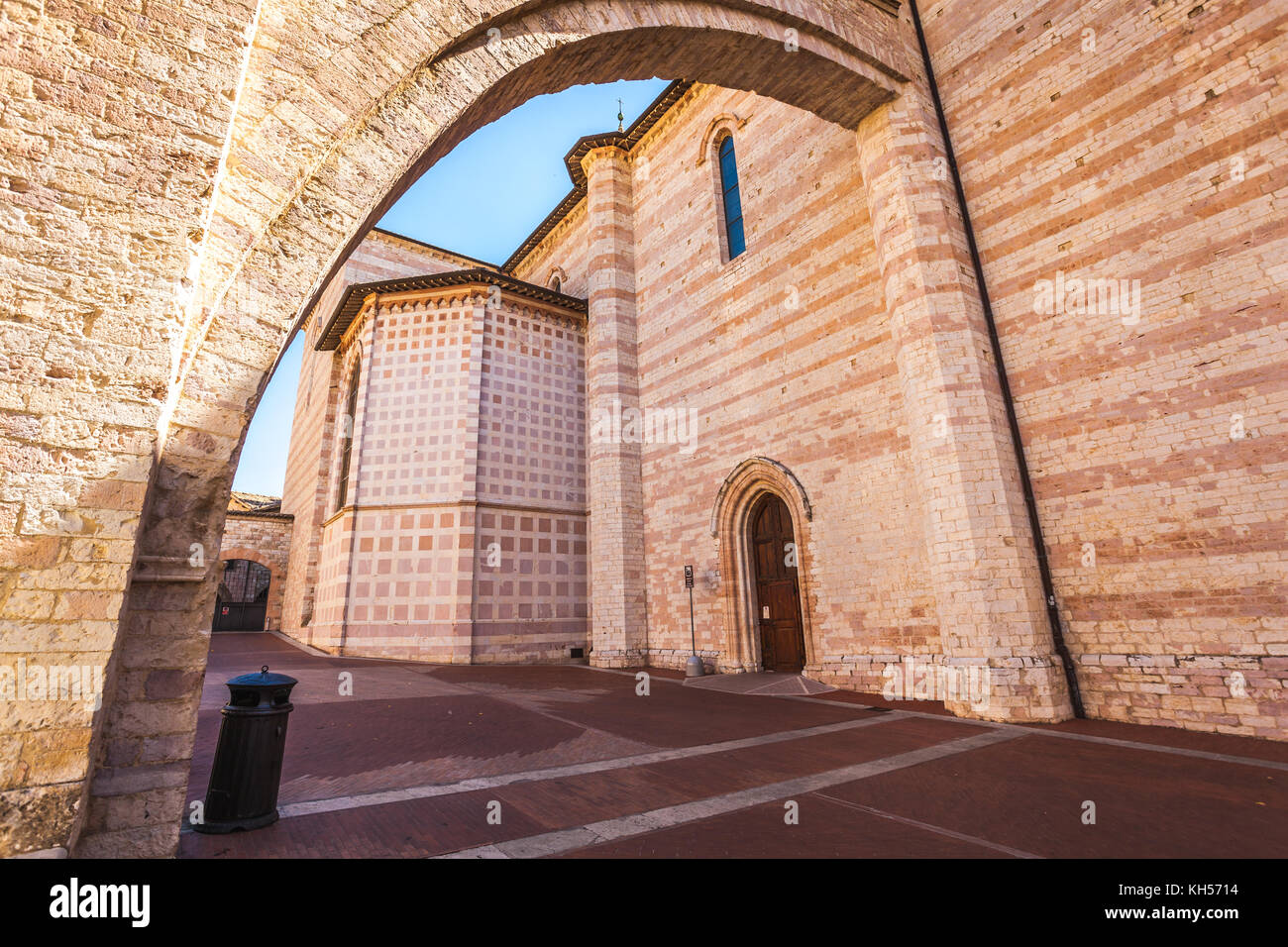 Basilica of Santa Chiara in Assisi Italy Stock Photo - Alamy