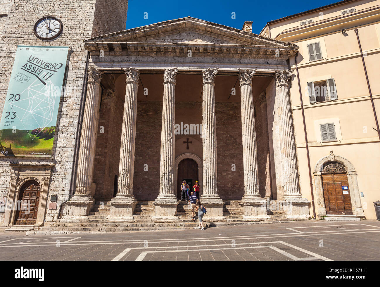 Temple of Minerva in Assisi Italy Stock Photo - Alamy