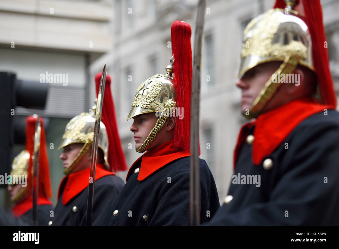 Household cavalry mounted regiment hi-res stock photography and images ...