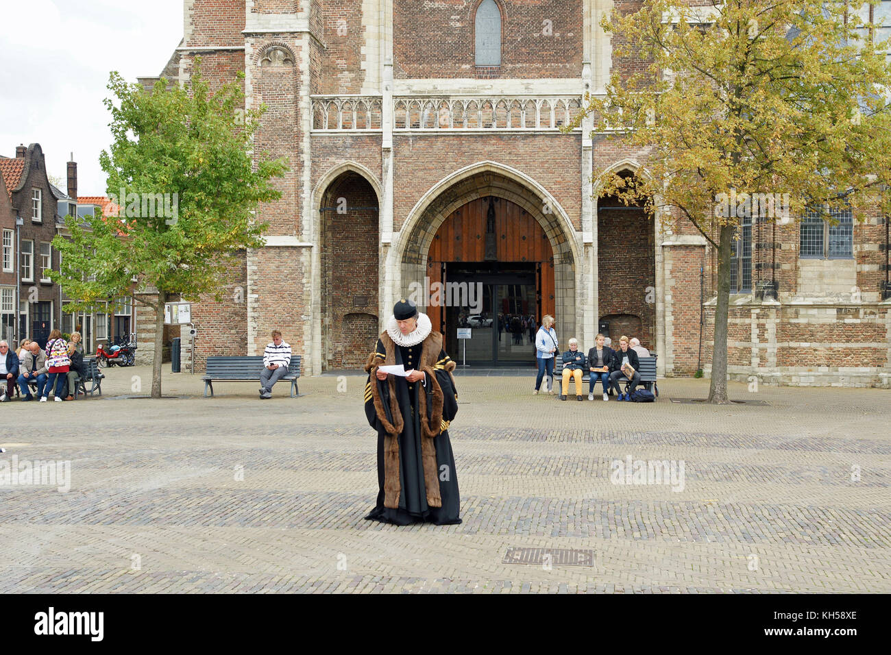 Medieval town crier hi-res stock photography and images - Alamy