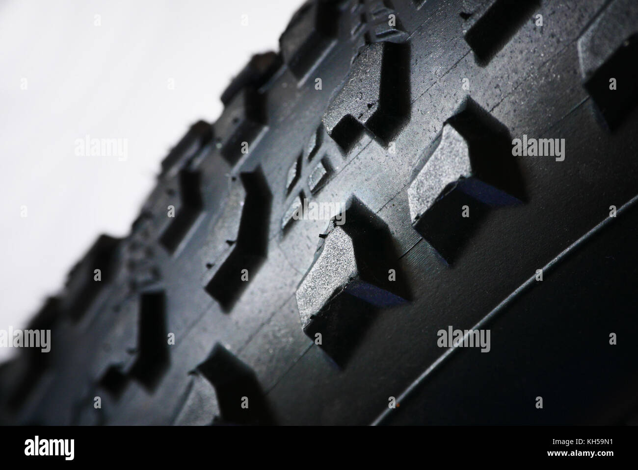 Detailed pattern of rubber bicycle tire, polygons and 3d structure ...