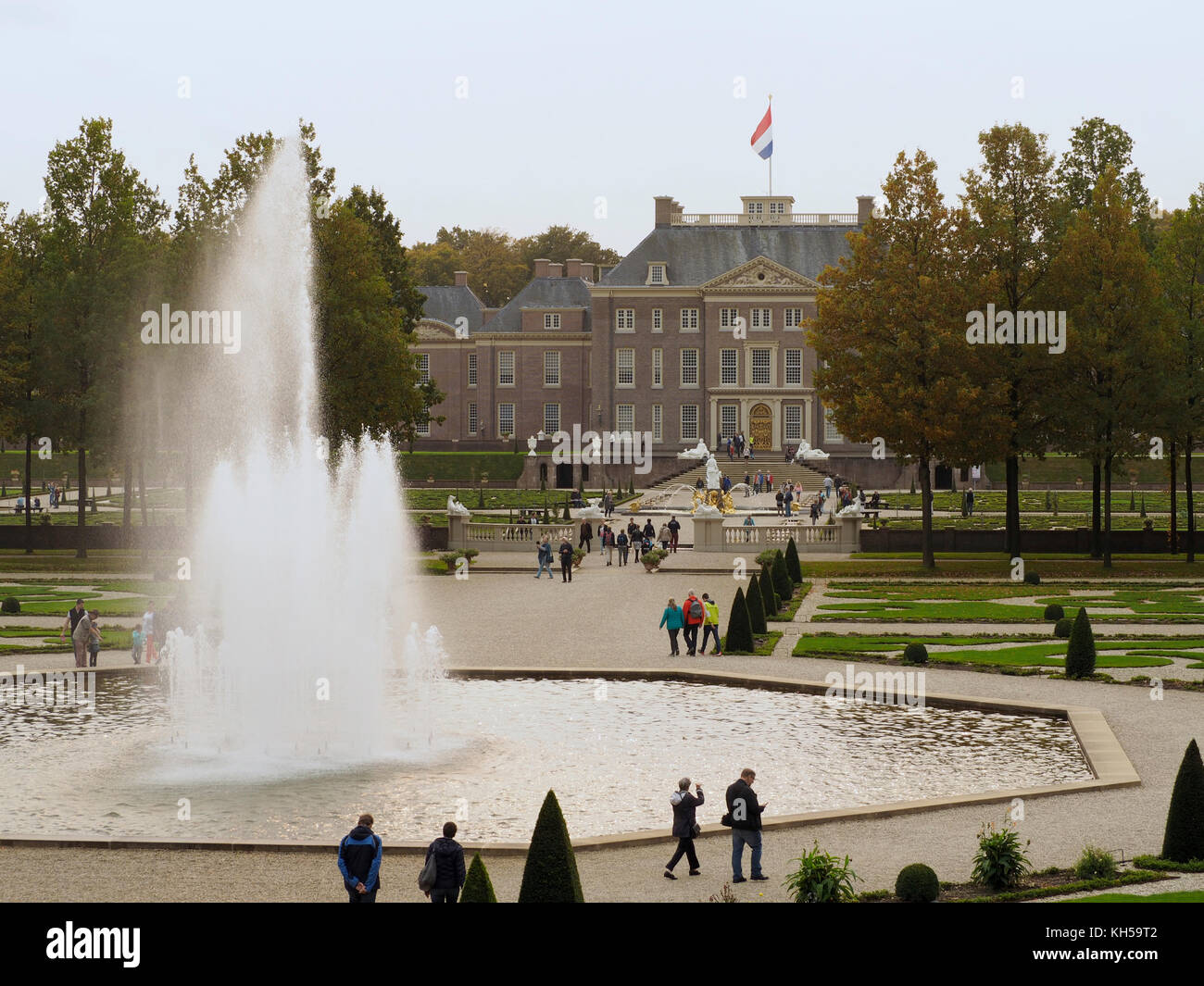 Palace het Loo of the Dutch Royal Family is open to the public ...