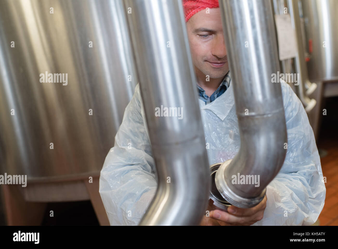 White lab suite hi-res stock photography and images - Alamy