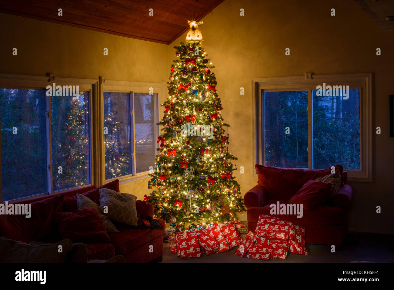 Holiday Christmas tree Stock Photo - Alamy
