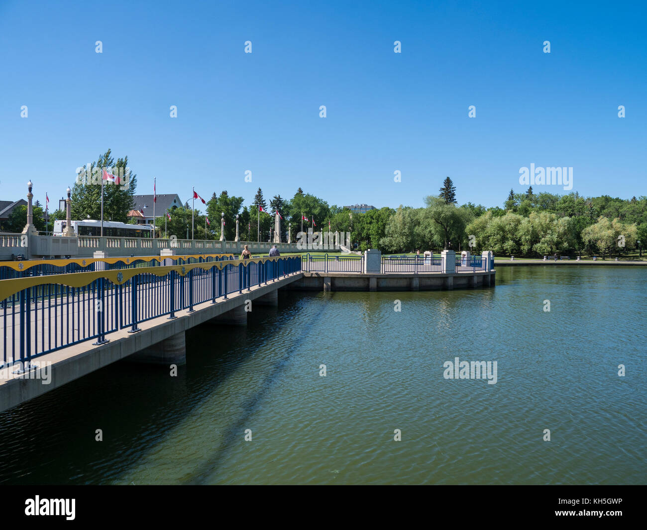 Bridge, Wascana Lake, Regina, Saskatchewan, Canada Stock Photo - Alamy