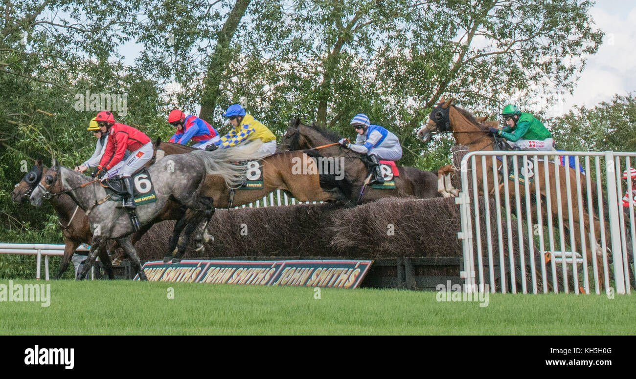 Kings racing colours hi-res stock photography and images - Alamy