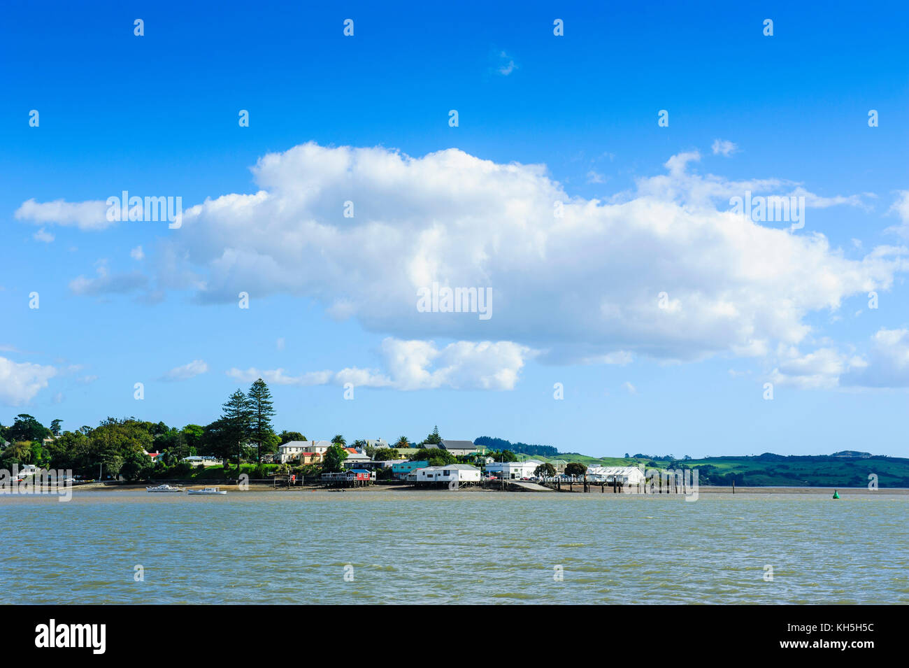 Rawene on the Hokianga harbour, Westcoast Northland, North Island, New ...