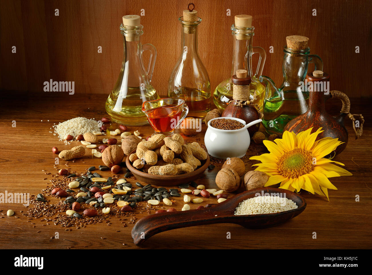 Still life seeds and oils useful for health (flax, sesame, sunflower ...