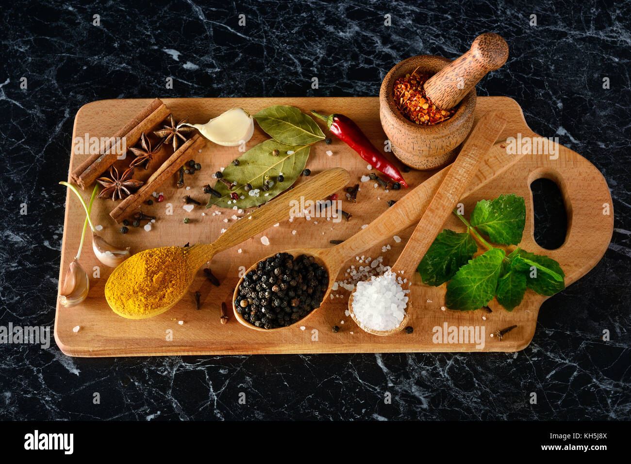 Indian spices kitchen hi-res stock photography and images - Alamy