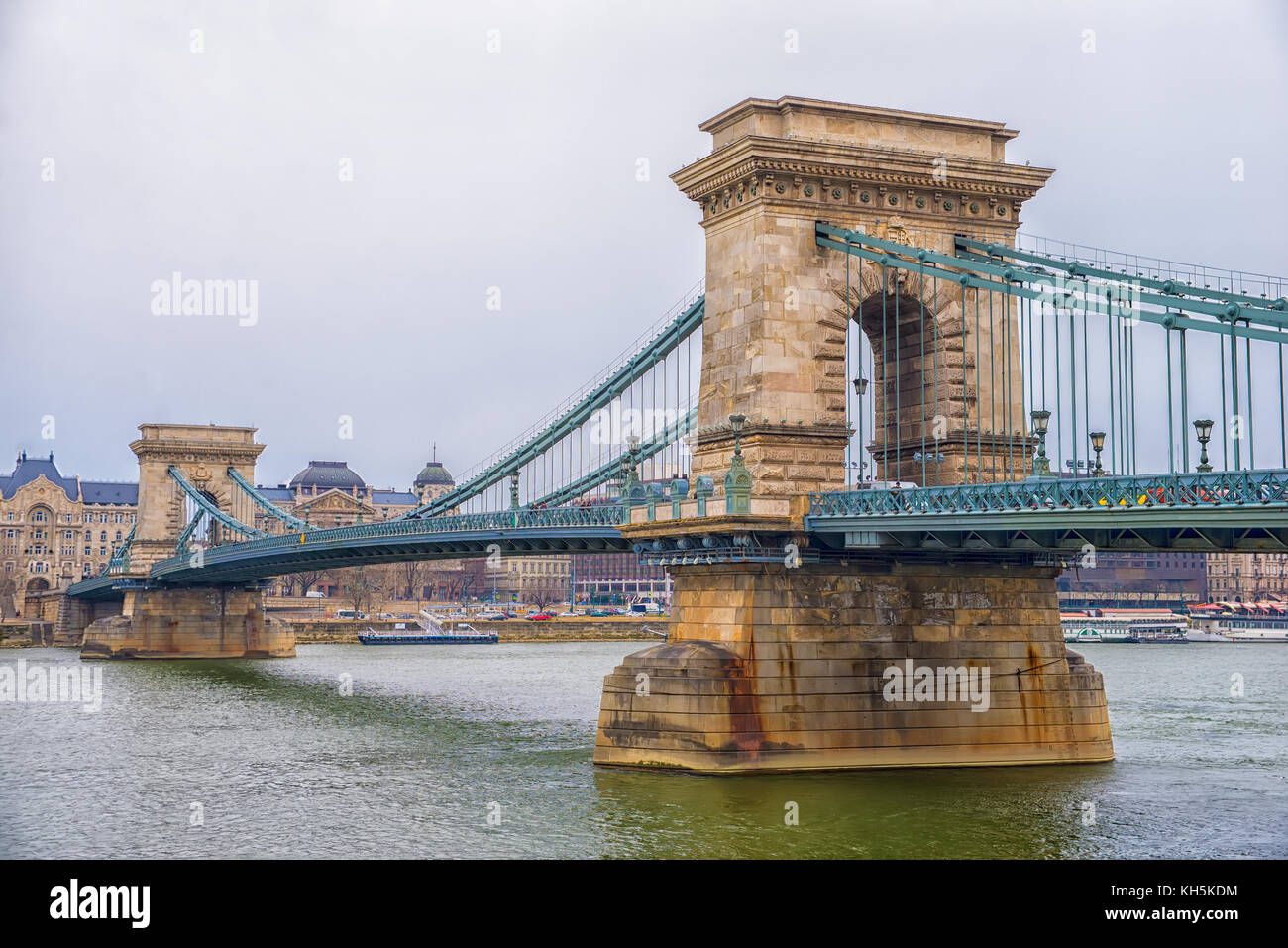 Chain Bridge Stock Photo - Alamy