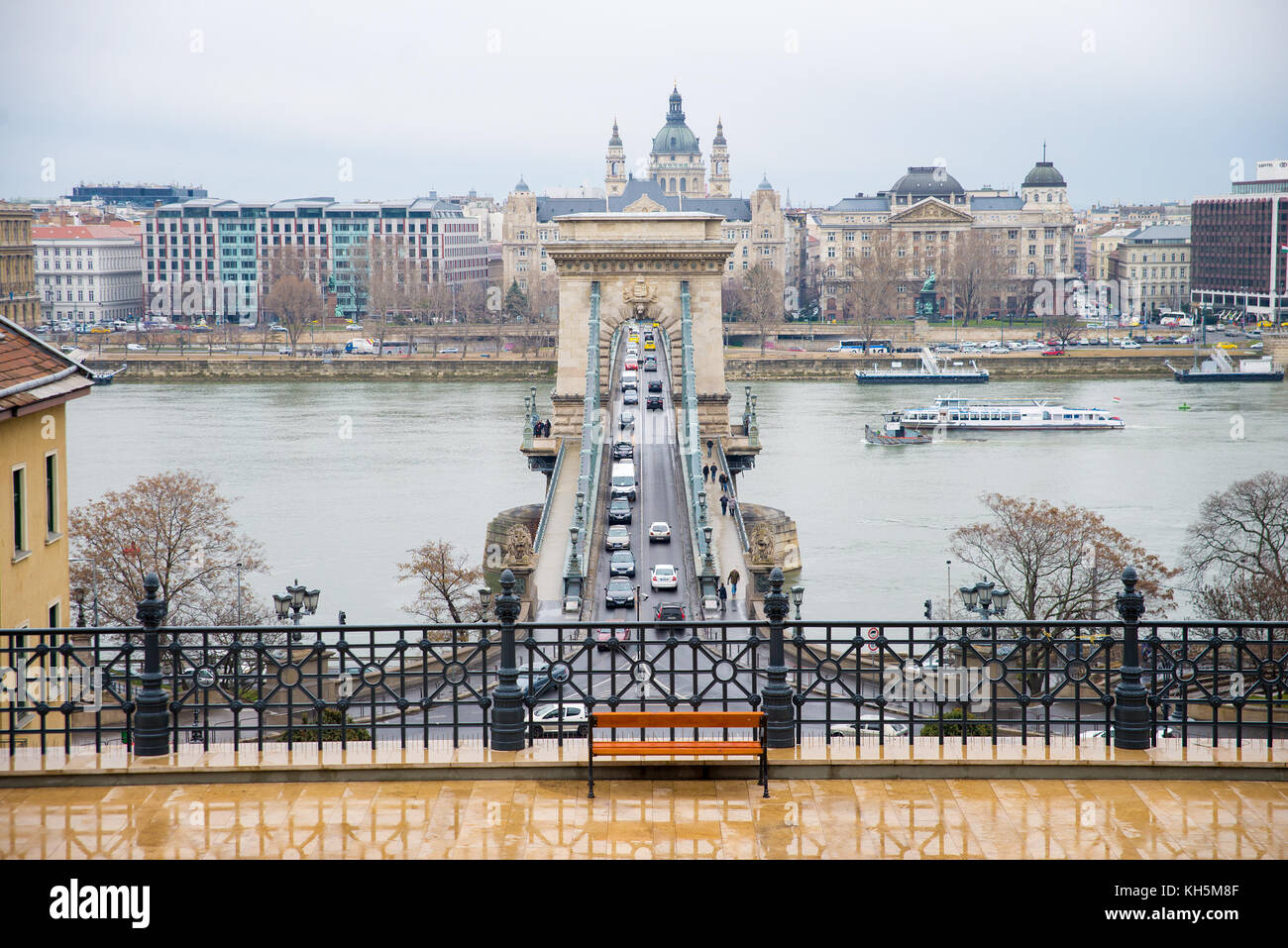 Budapest monuments hi-res stock photography and images - Alamy