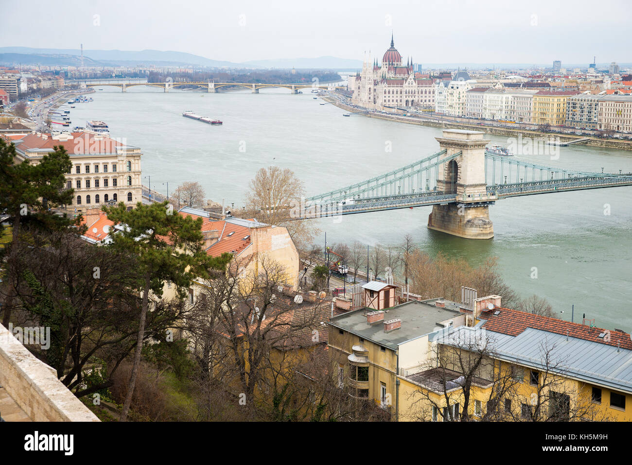 Chain Bridge Stock Photo - Alamy