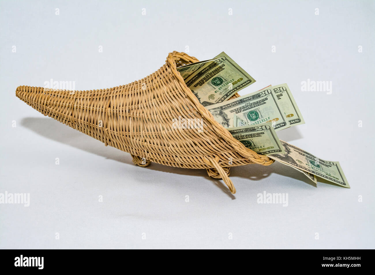 Horn of plenty money hi-res stock photography and images - Alamy
