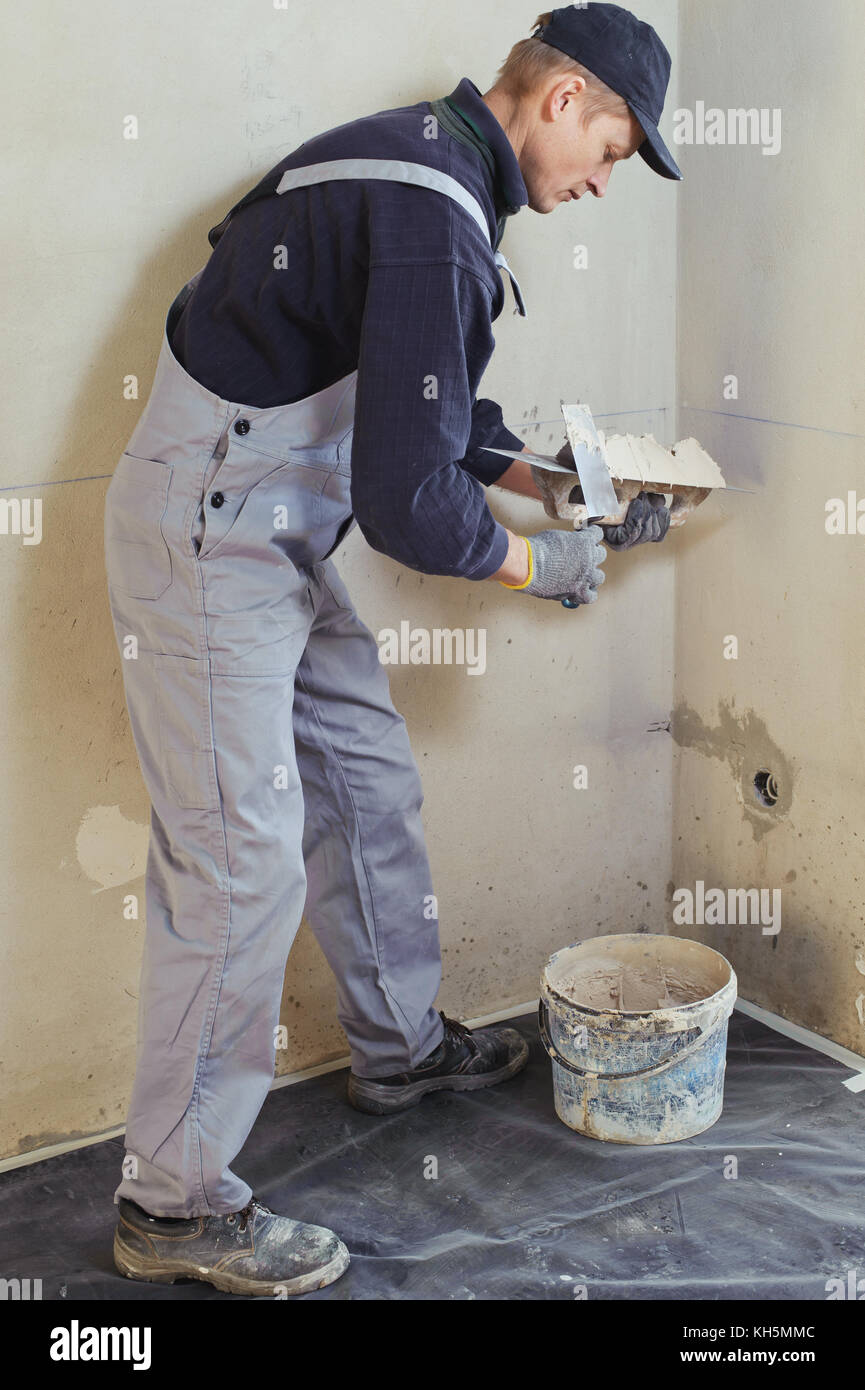 Man gets manually gypsum hi-res stock photography and images - Alamy