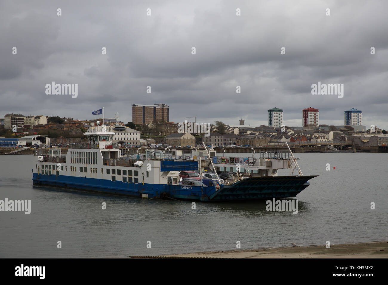 Battleship and Torpoint Ferry in Portsmouth Stock Photo - Alamy