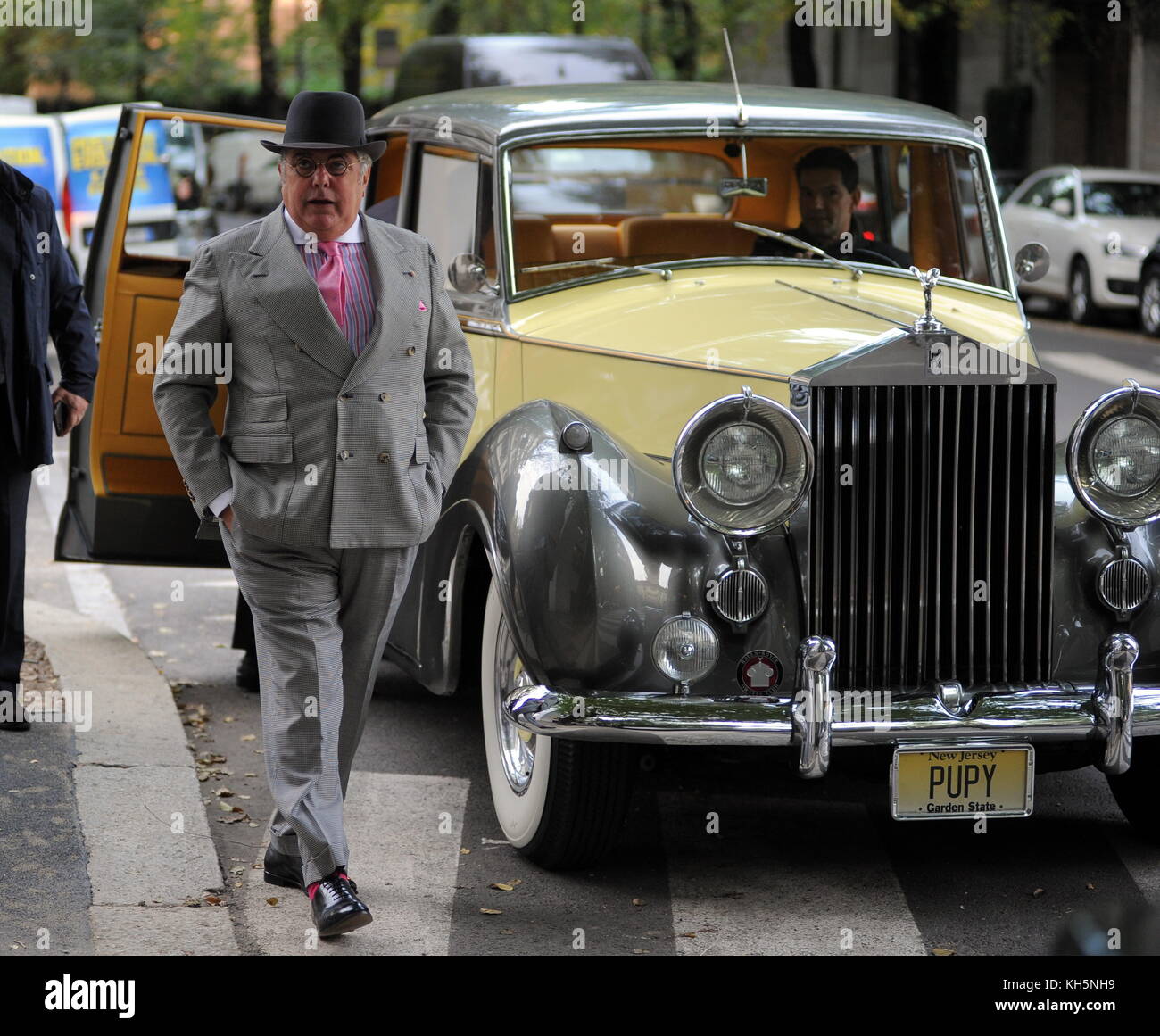 Milan, Nunzio Alfredo D Angeri said Pupi in the center with his new ...