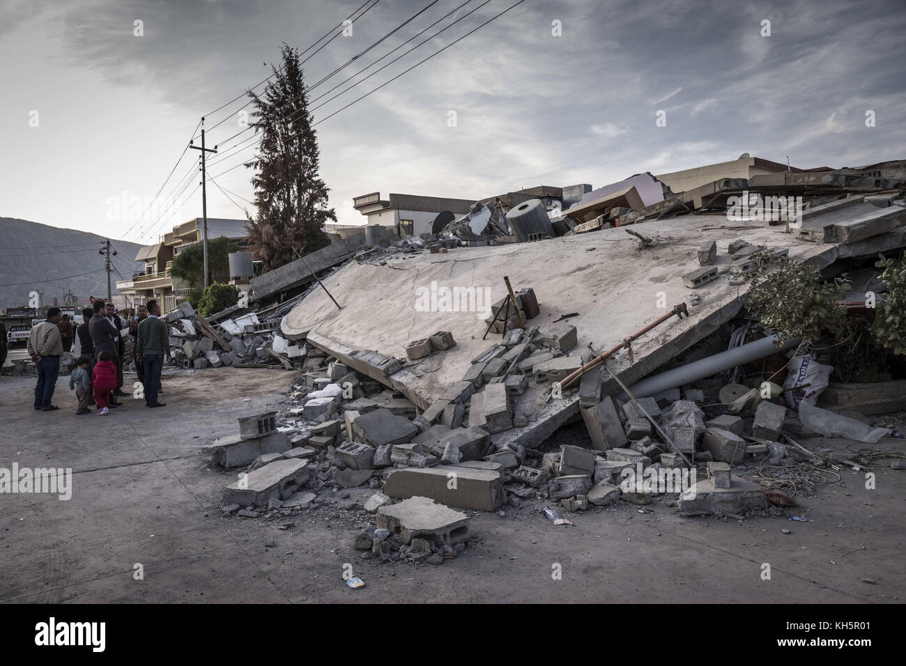 Darbandixan, Iraq. 13th Nov, 2017. Ruins of the Iraqi earthquake Credit ...