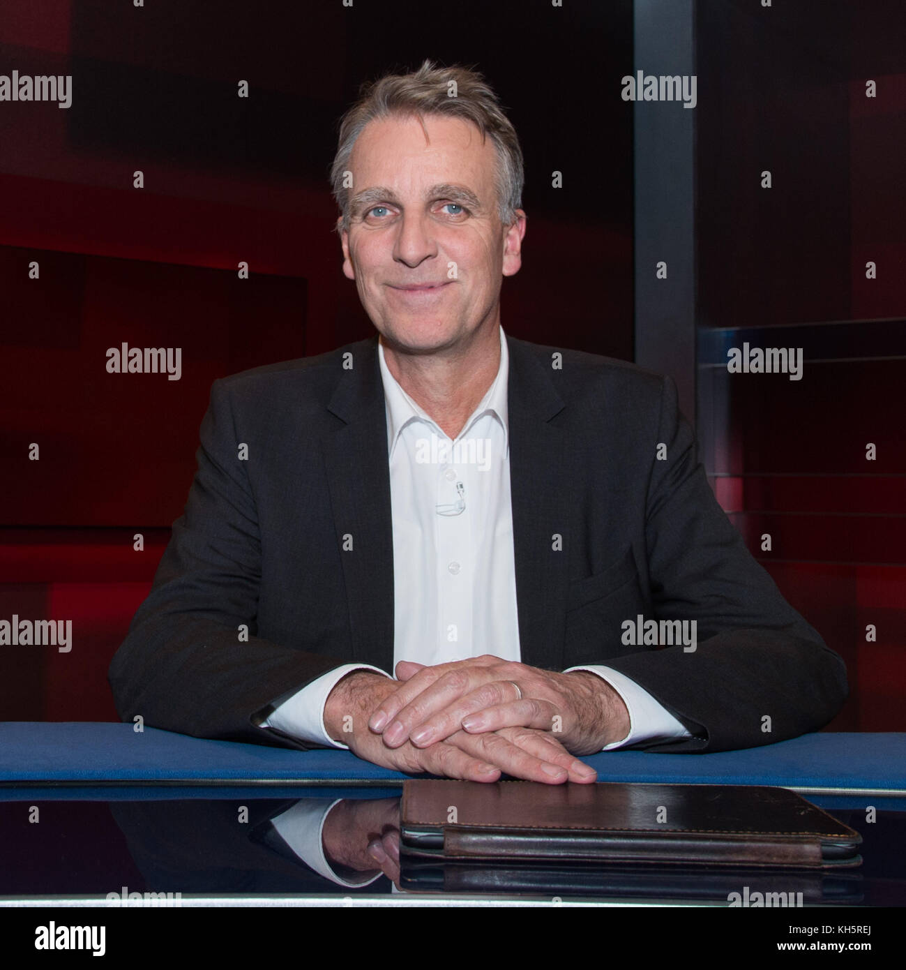 Berlin, Germany. 13th Nov, 2017. Stefan Wenzel (Buendnis 90/Gruene), 13 ...