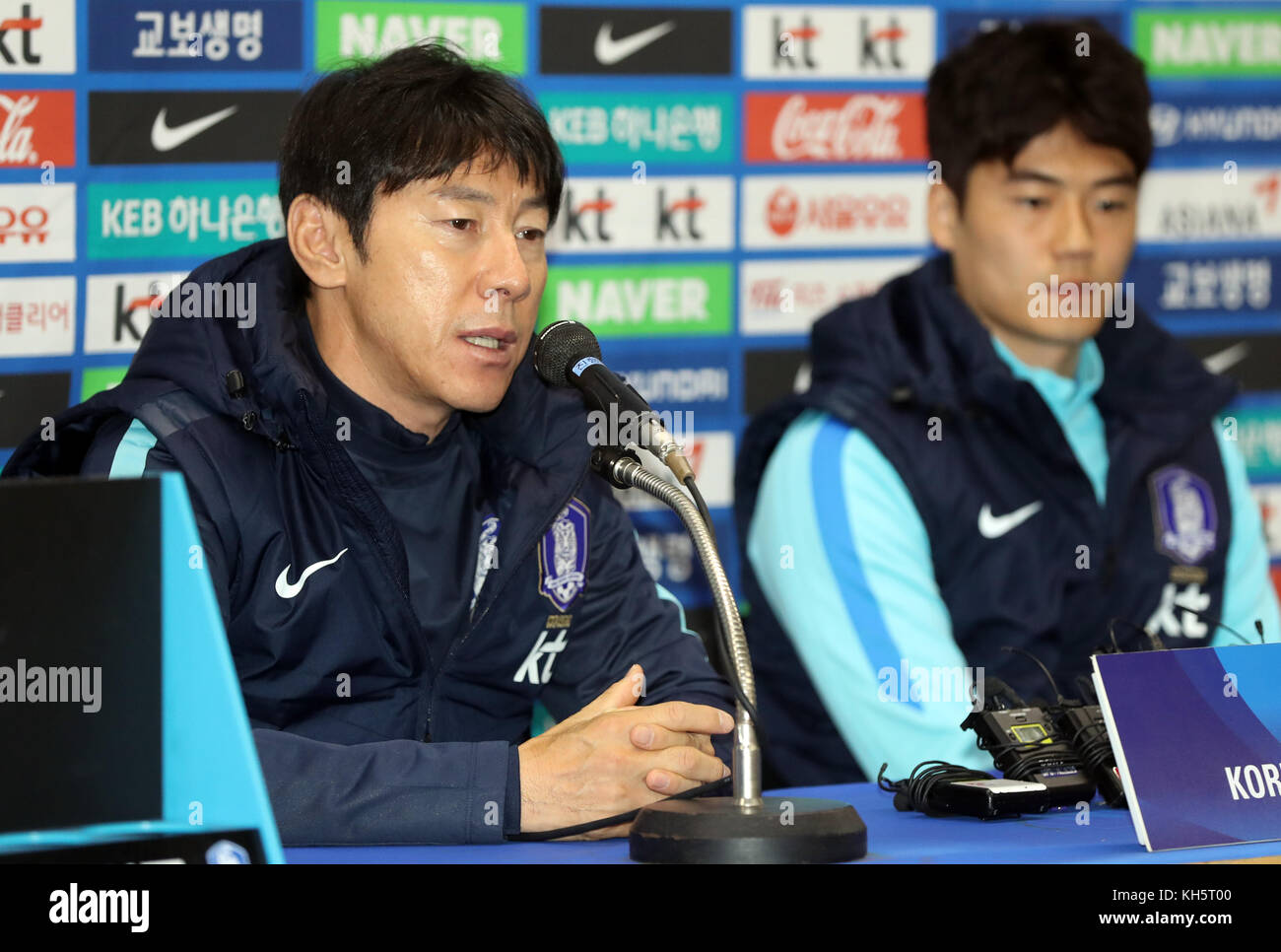 14th Nov, 2017. S. Korea-Serbia football friendly Shin Tae-yong, head ...
