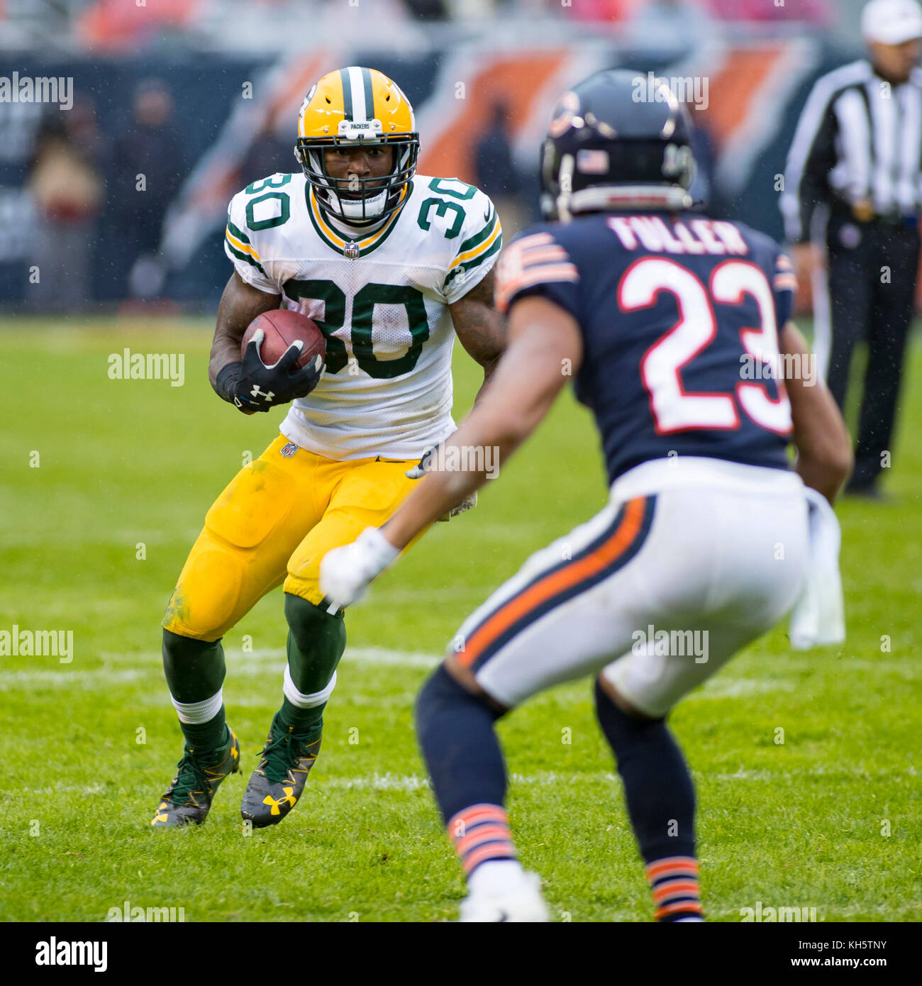 Chicago, Illinois, USA. 12th Nov, 2017. - Bears #23 Kyle Fuller and ...