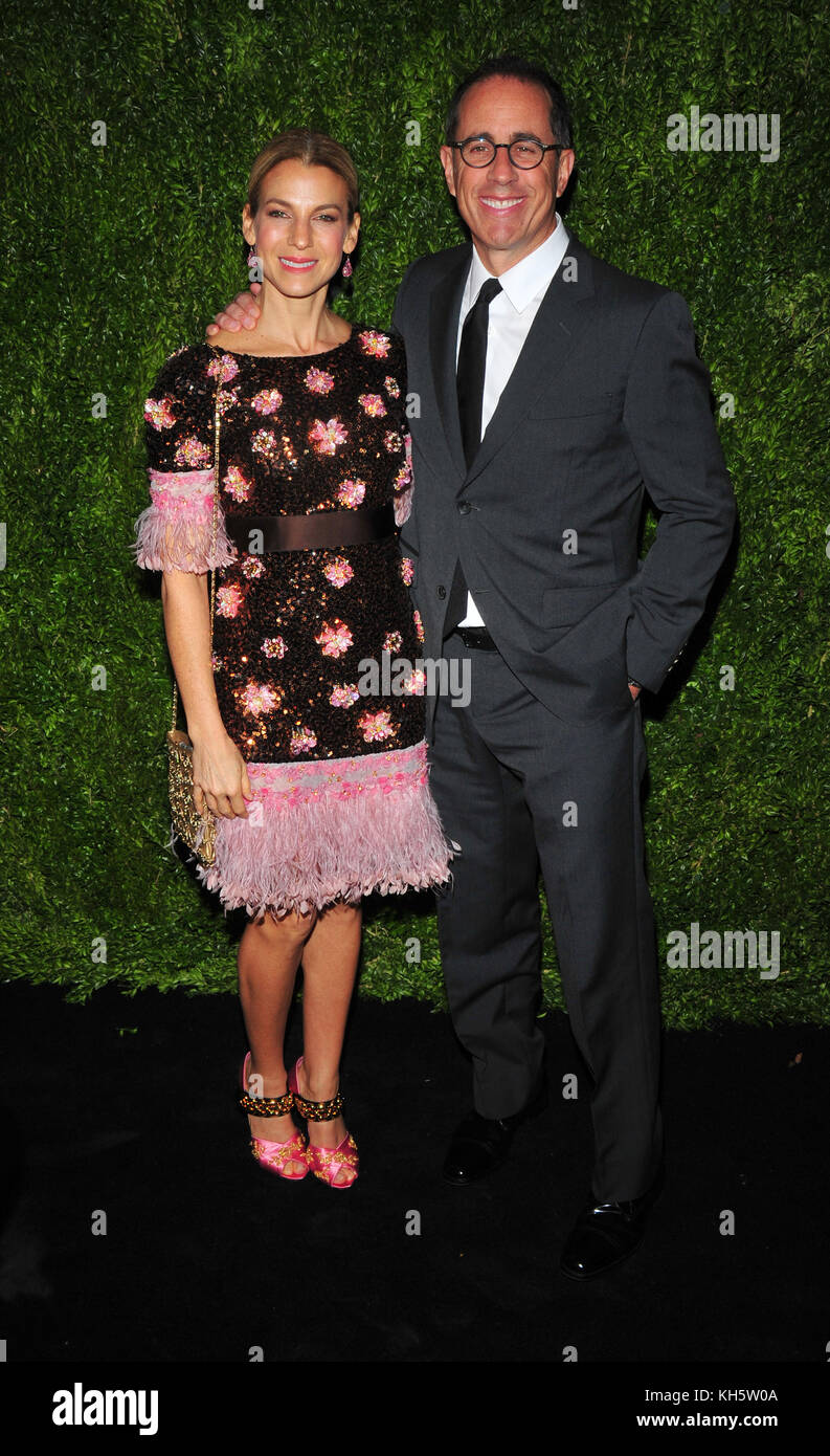 New York, NY, USA. 13th Nov, 2017. Jessica Seinfeld and Jerry Seinfeld ...