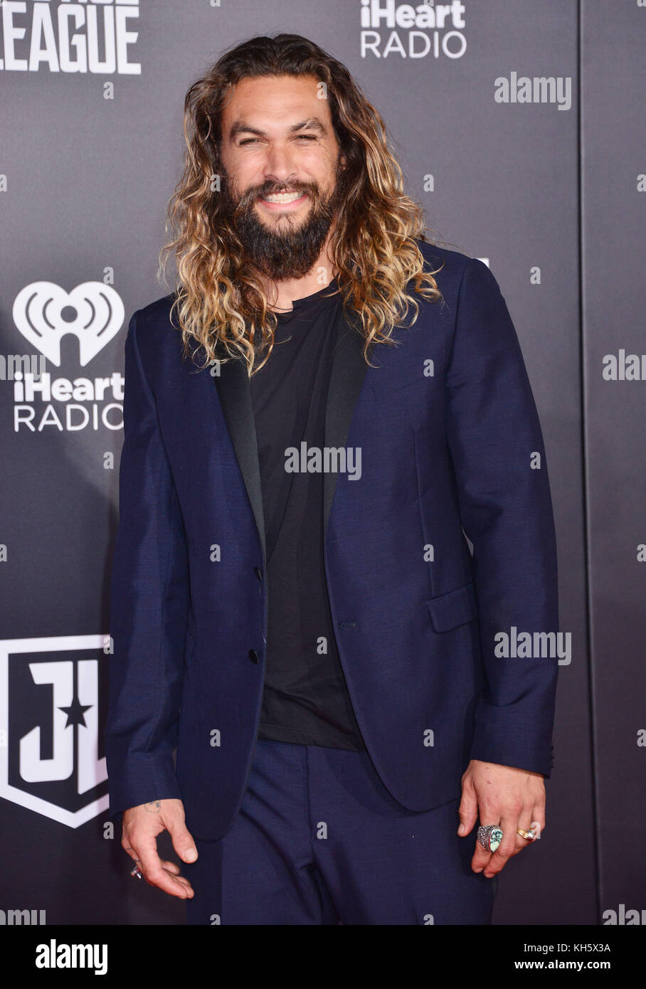Los Angeles, USA. 13th Nov, 2017. Jason Momoa 046 attend the premiere ...
