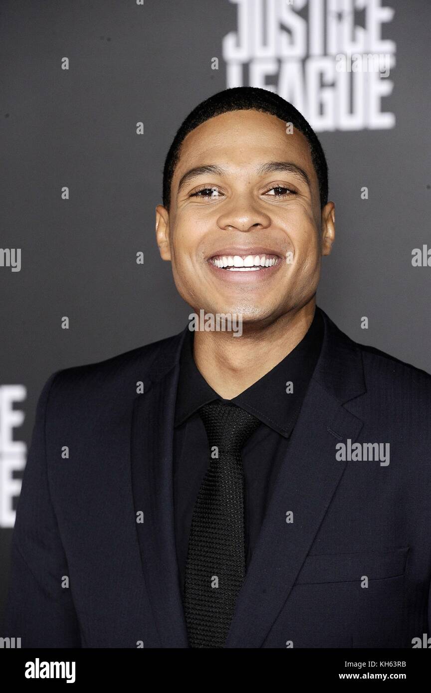 Los Angeles, CA, USA. 13th Nov, 2017. Ray Fisher at arrivals for ...