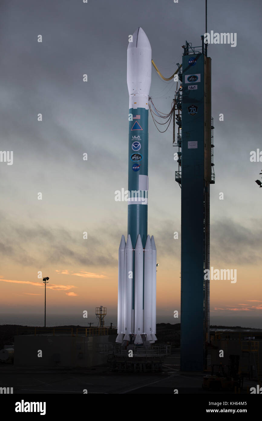 Space base delta 1 hi-res stock photography and images - Alamy