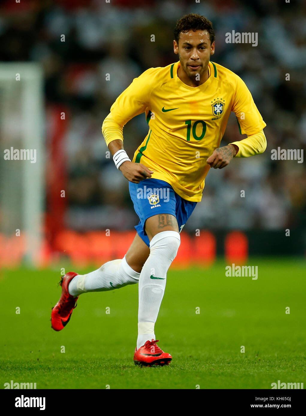 London, UK. 14th Nov, 2017. Neymar of Brazil in action during the ...