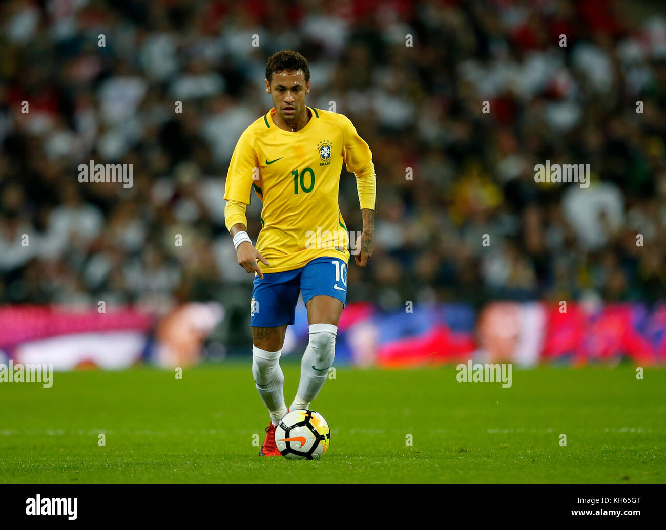 London, UK. 14th Nov, 2017. Neymar of Brazil in action during the ...