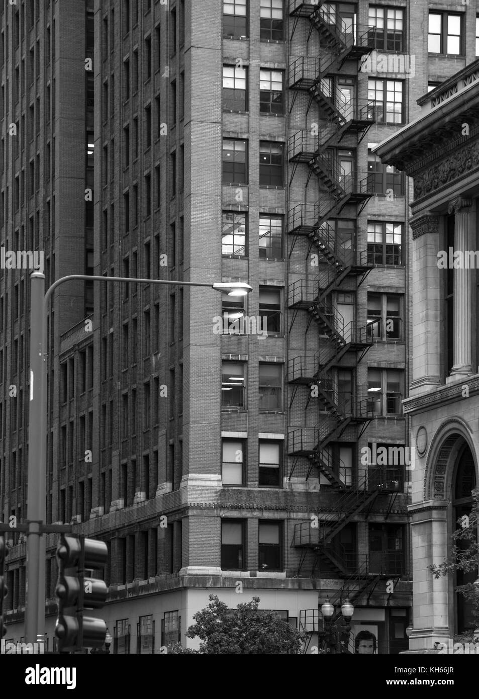 Big cities hi-res stock photography and images - Alamy