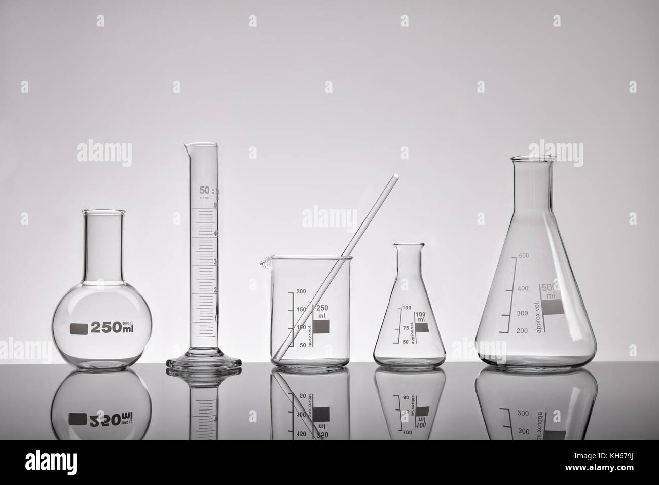 Emptylaboratory hi-res stock photography and images - Alamy