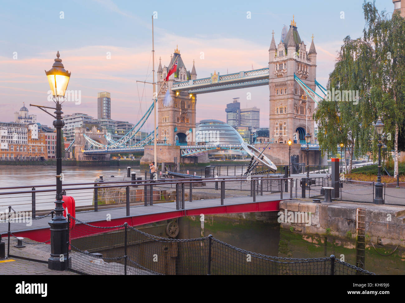 London - The Tower Bride and entry in St. Katharine docks in morning ...