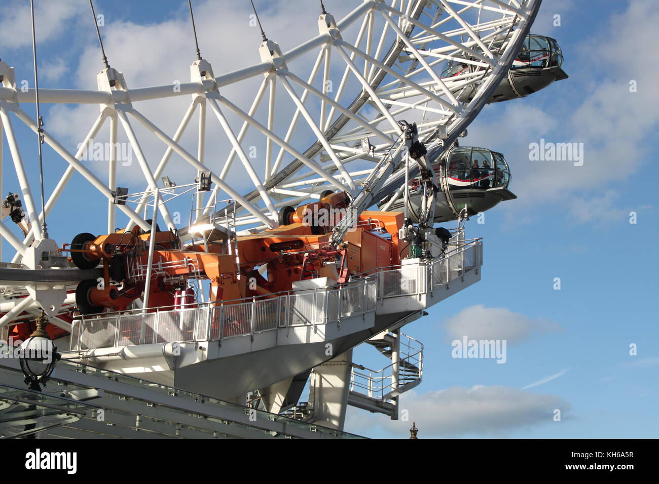 London big eye hi-res stock photography and images - Alamy