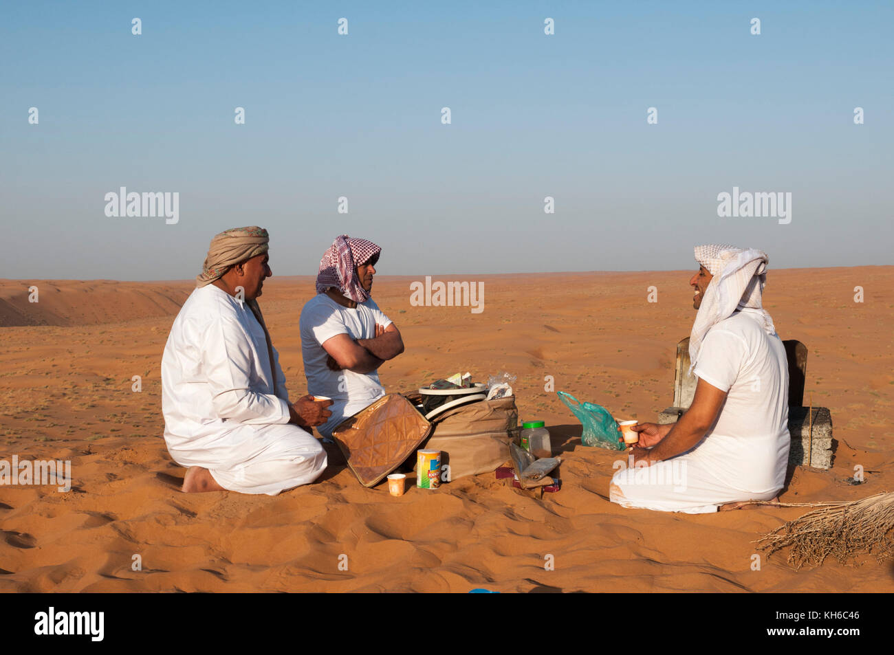 Breakfast in the desert, Wahiba Sands desert, Oman Stock Photo - Alamy