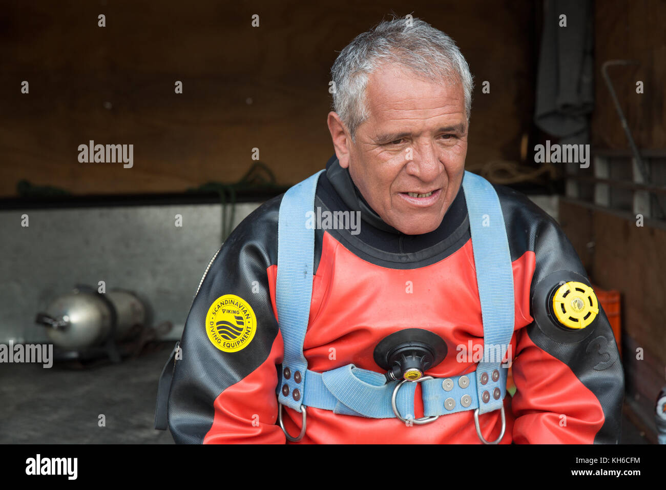 Our clearing system hi-res stock photography and images - Alamy
