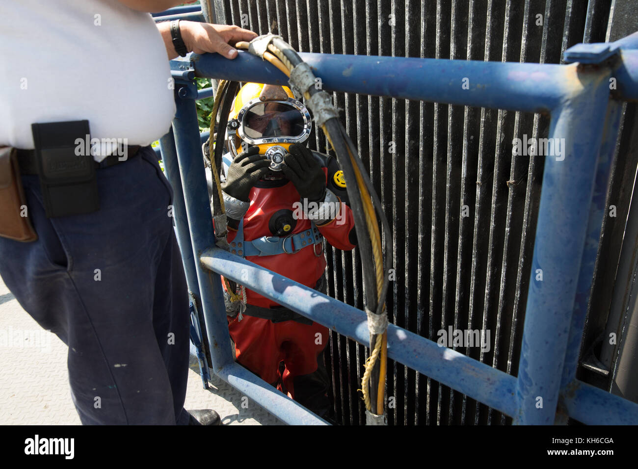 Diver prepares gear hi-res stock photography and images - Alamy