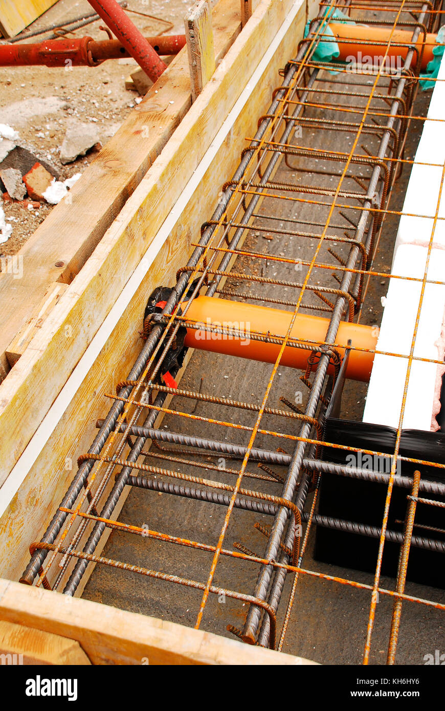 Rebar cage hi-res stock photography and images - Alamy