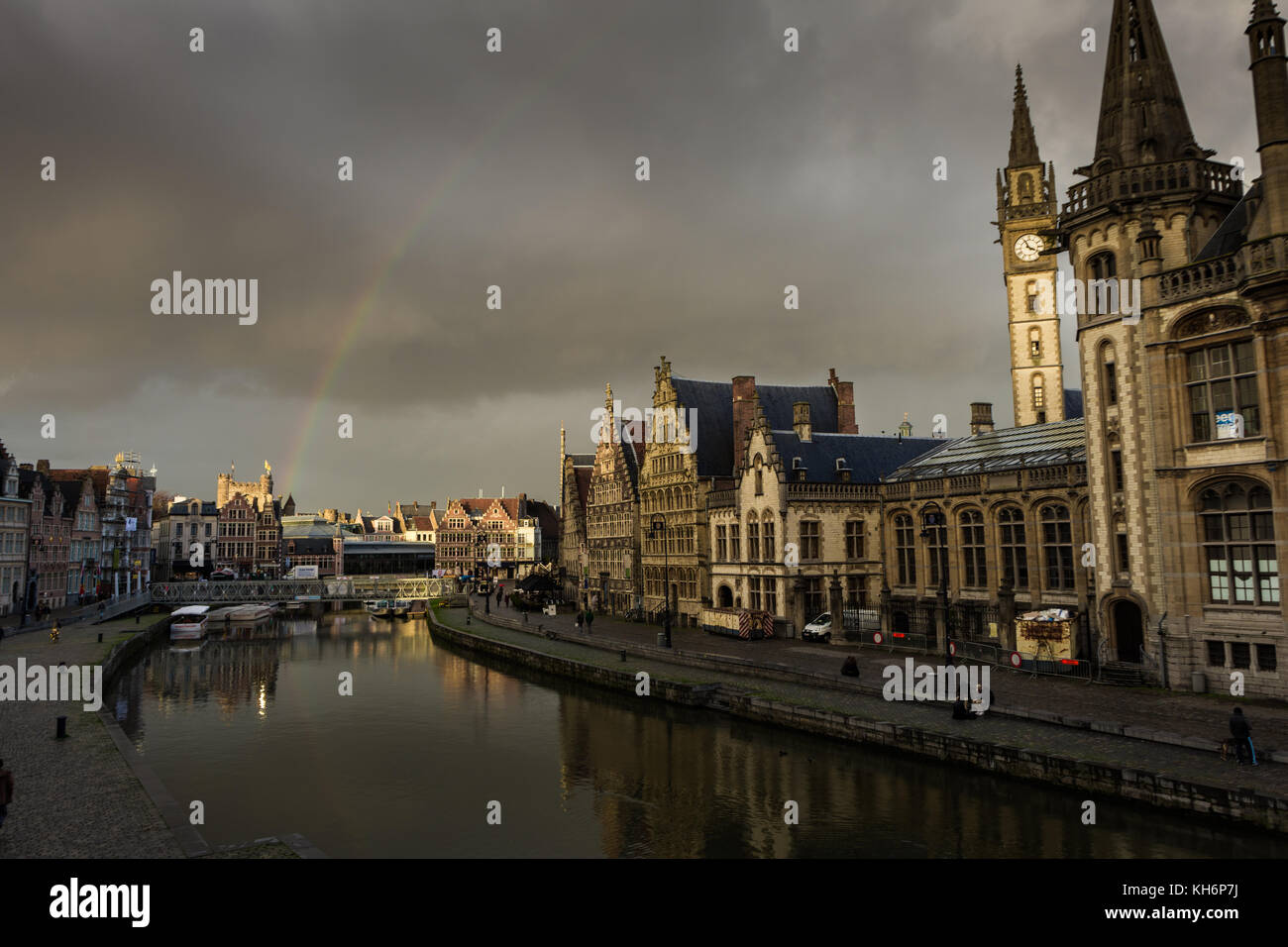 Canal in ghent hi-res stock photography and images - Alamy