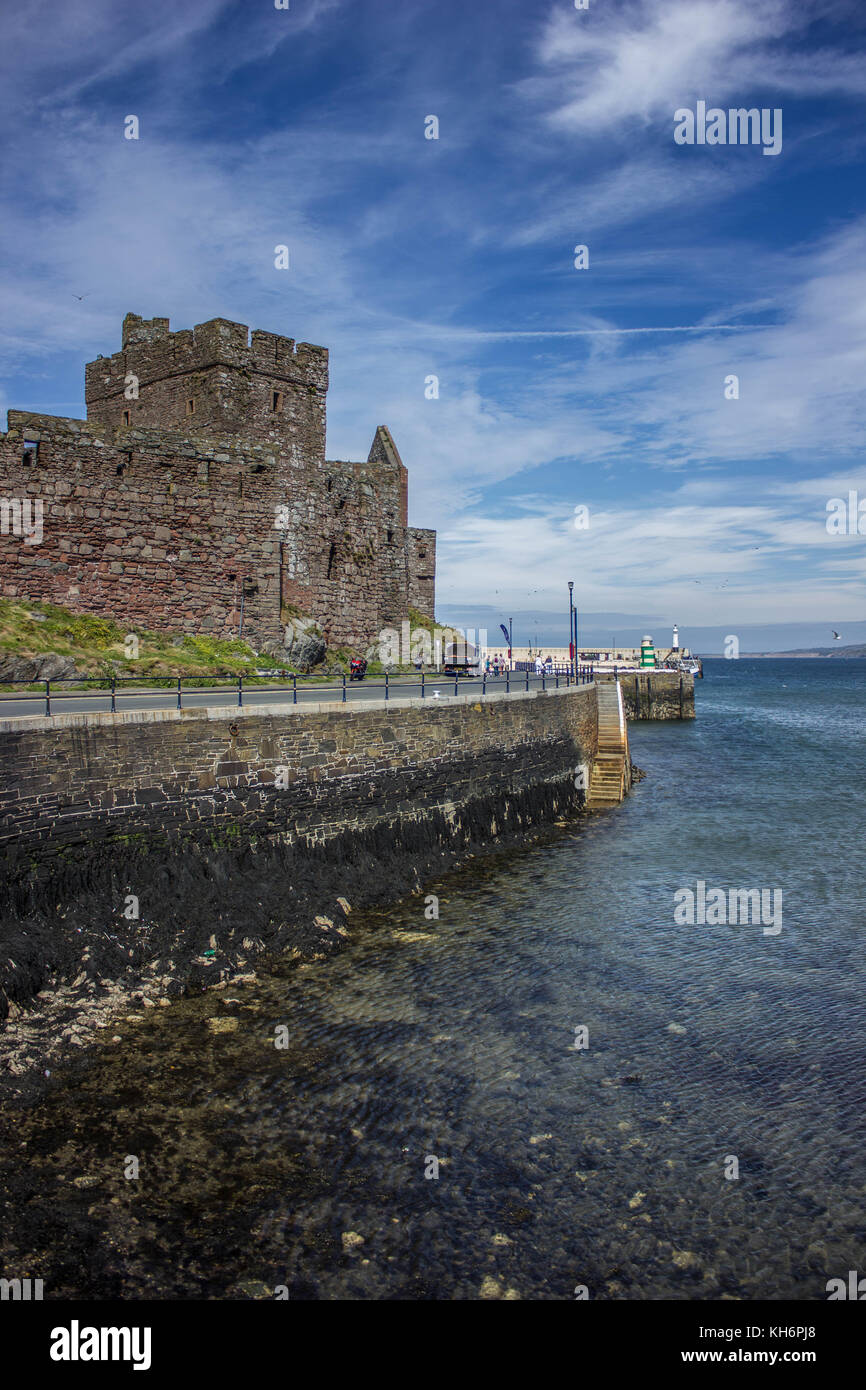 Peel castle isle of man Stock Photo - Alamy