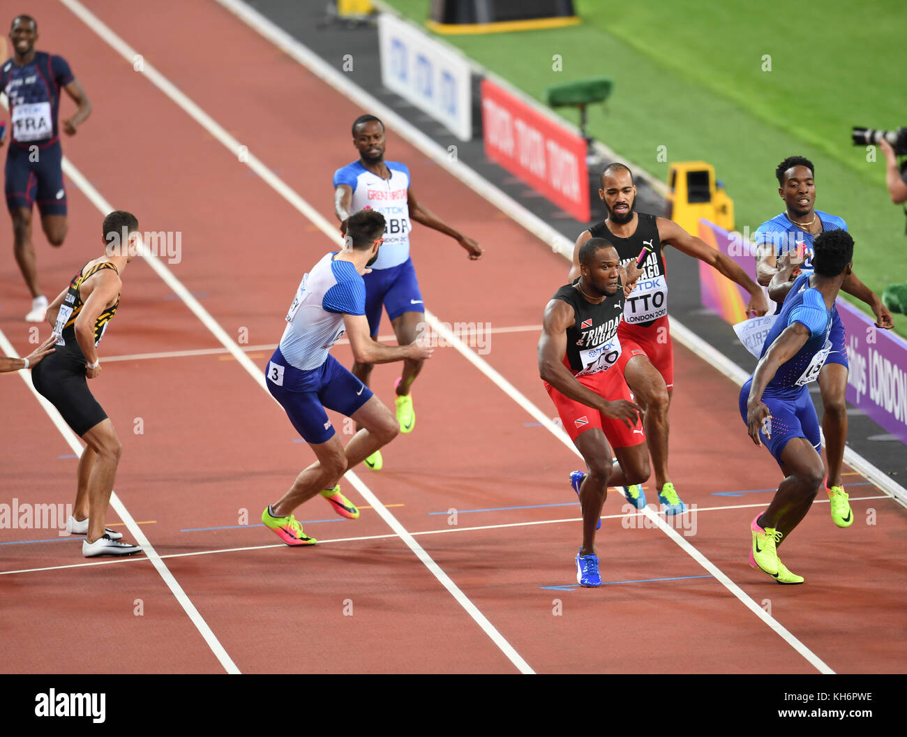 Olympics gold medal running hi-res stock photography and images - Alamy